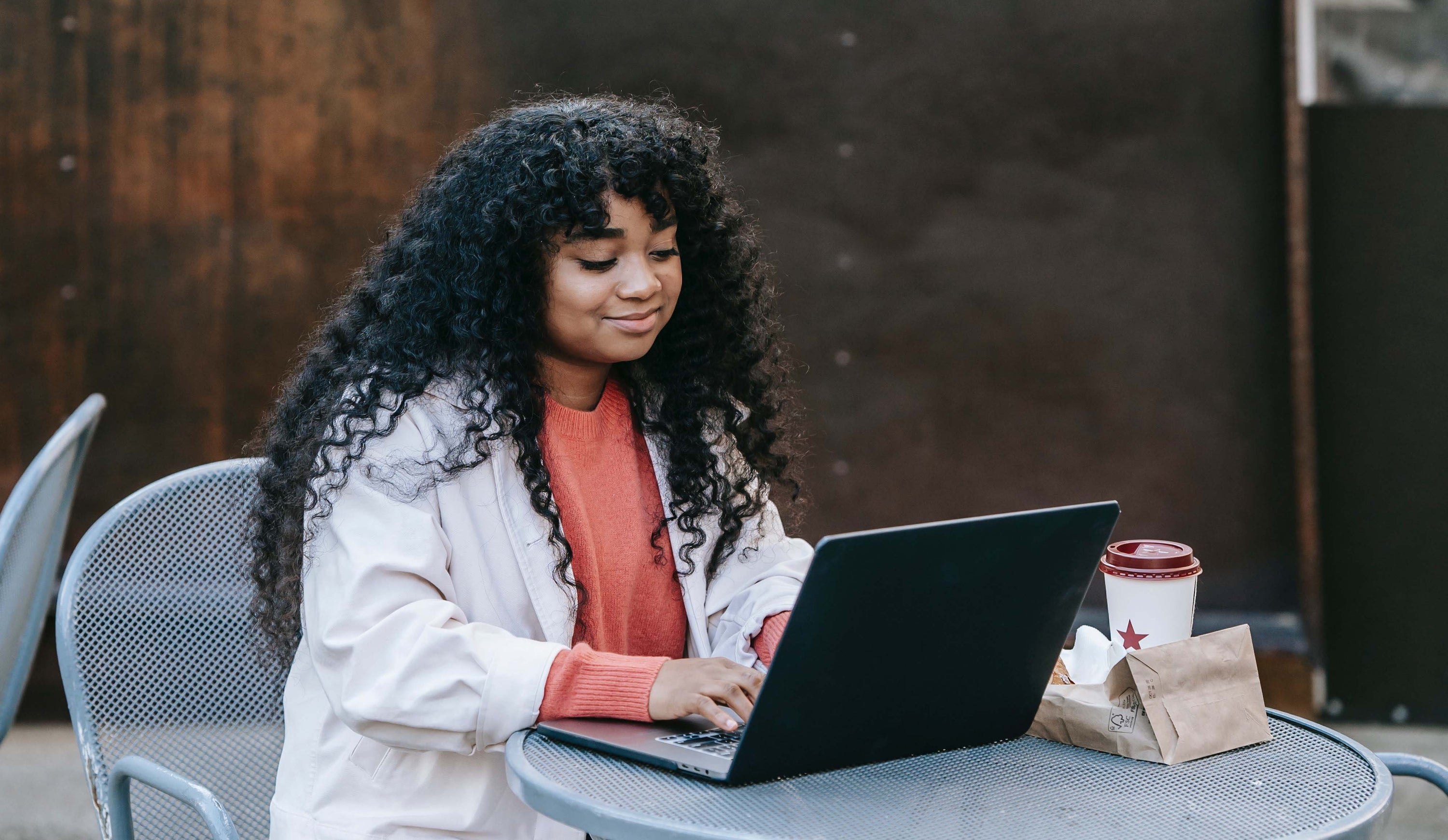 Benefits of Working Outside – ergonomyx